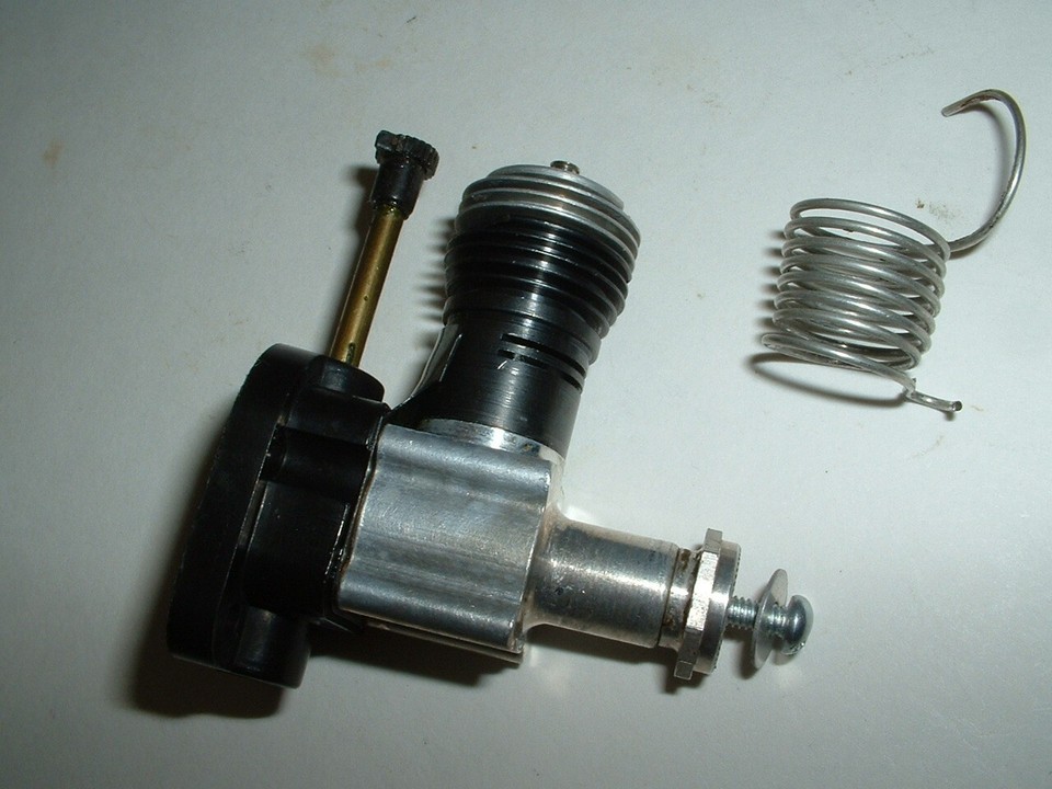 Excellent Cox .049 Model Airplane Engine | eBay