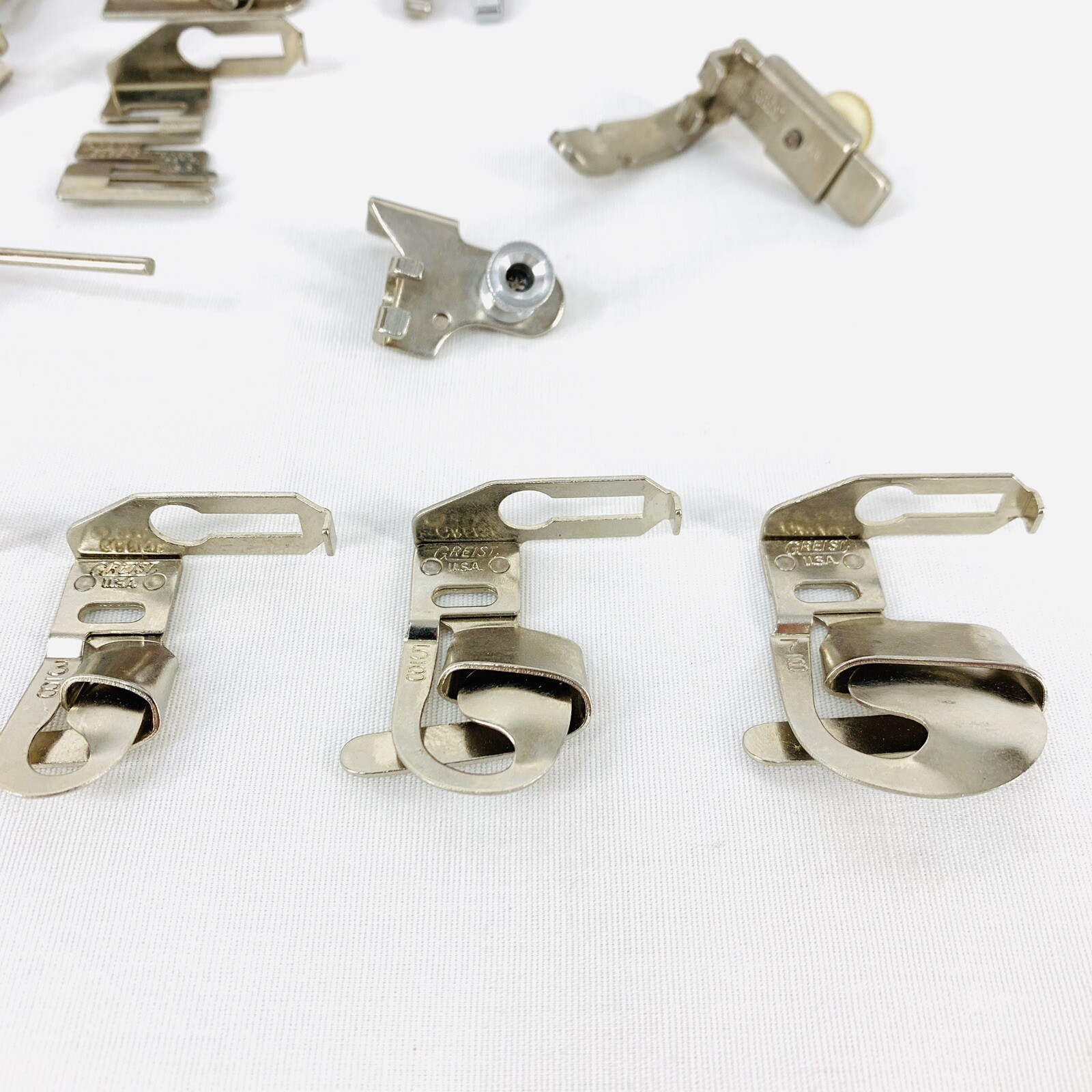 Vintage Greist Sewing Machine Accessories & Attachments Feet Ruffler ...