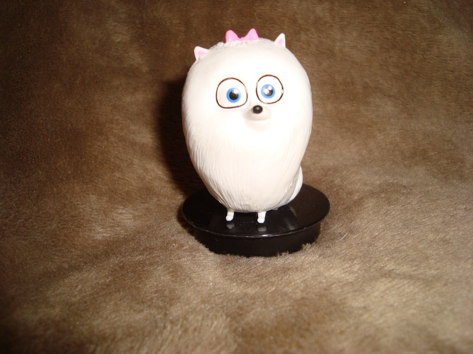 Gidget Secret Life of Pets PVC Figure Snapco cineplex good cake topper ...