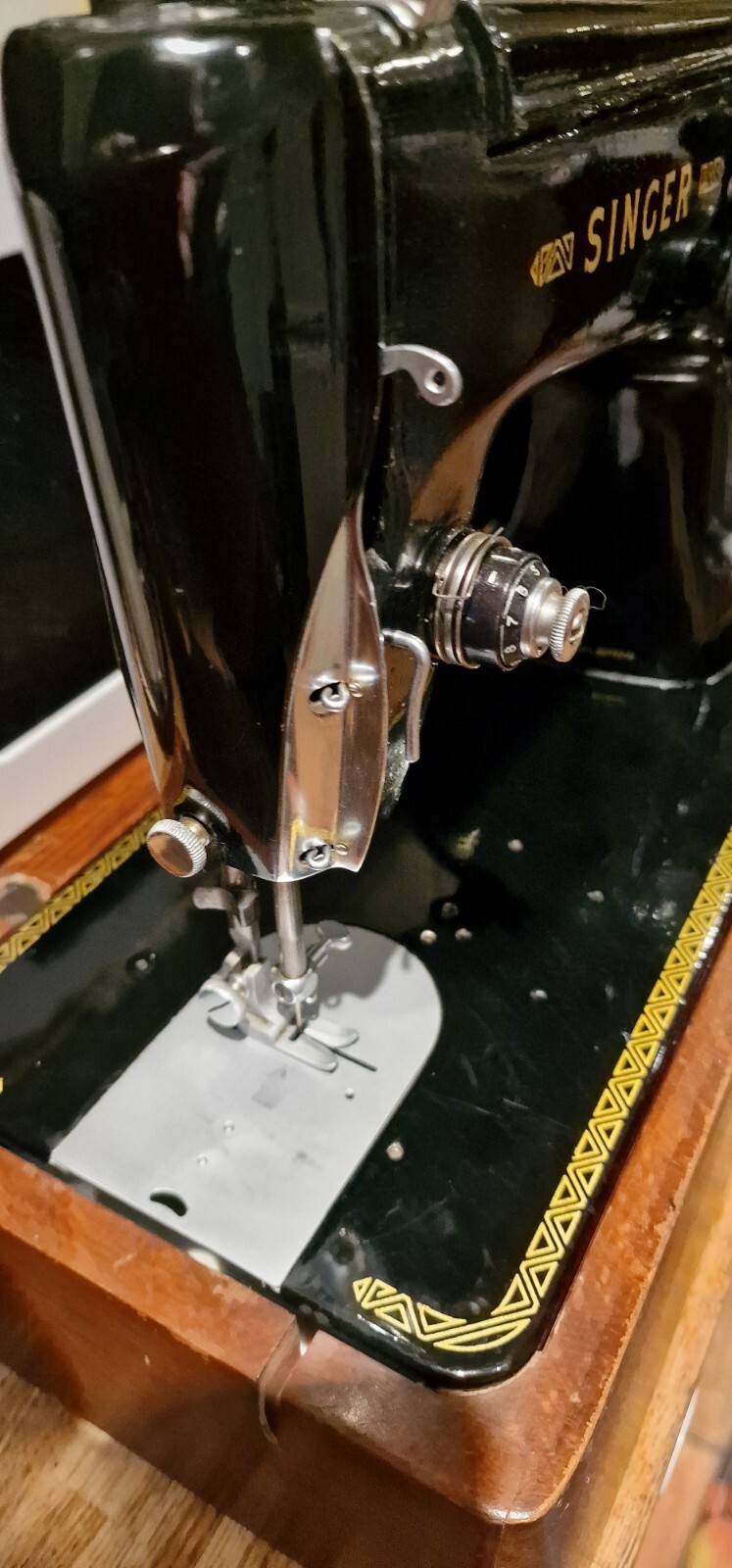 Singer 306k sewing machine. Amazing Condition For 1954. 15 Patter Discs ...