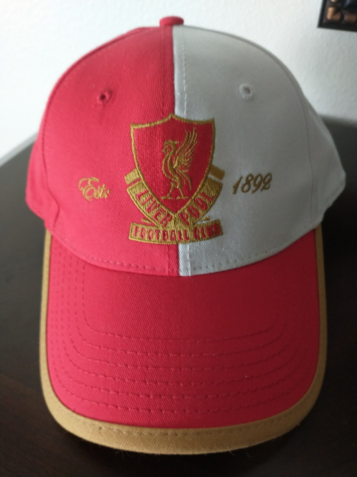 LIVERPOOL FOOTBALL CLUB STICHED ADJUSTABLE HAT - RED/WHITE | eBay
