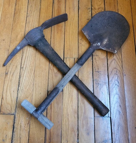 WWI WWII Shovel & Pickaxe US ARMY M1910 PICK AX MATTOCK US ALL ORIGINAL ...