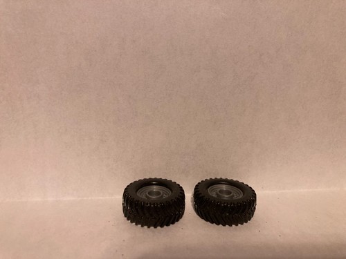 pair of 1/64 CASE IH tractor FWA or combine rear wheel assist wide rims ...