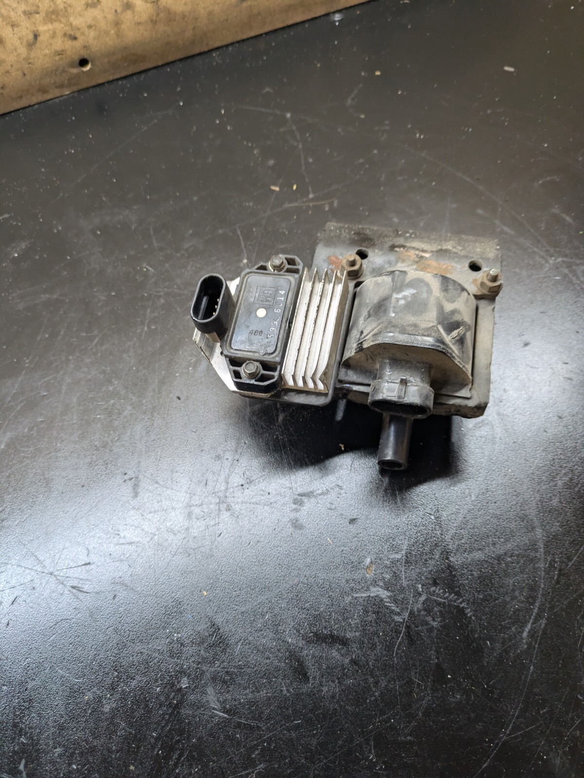 96-02 5.7/5.0 Vortec 96-07 4.3 Chevy GMC Ignition Coil & Ignition ...