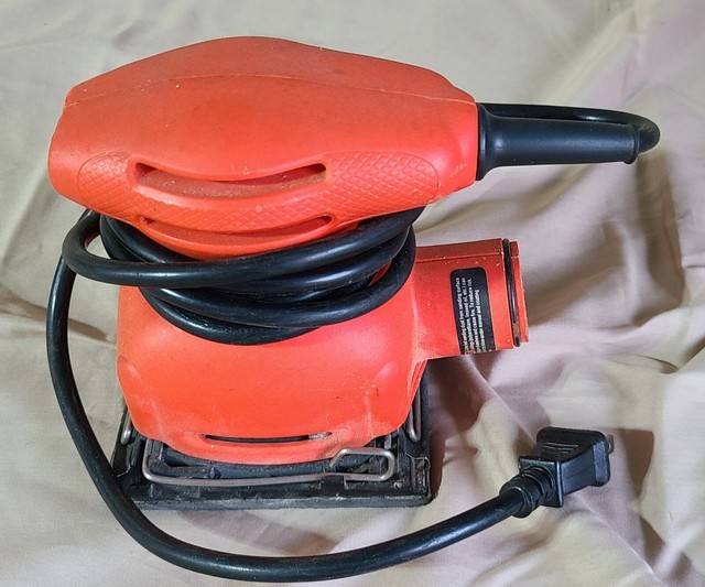 Black & Decker Sheet Sander With Dust Collection Qs900 for sale online ...