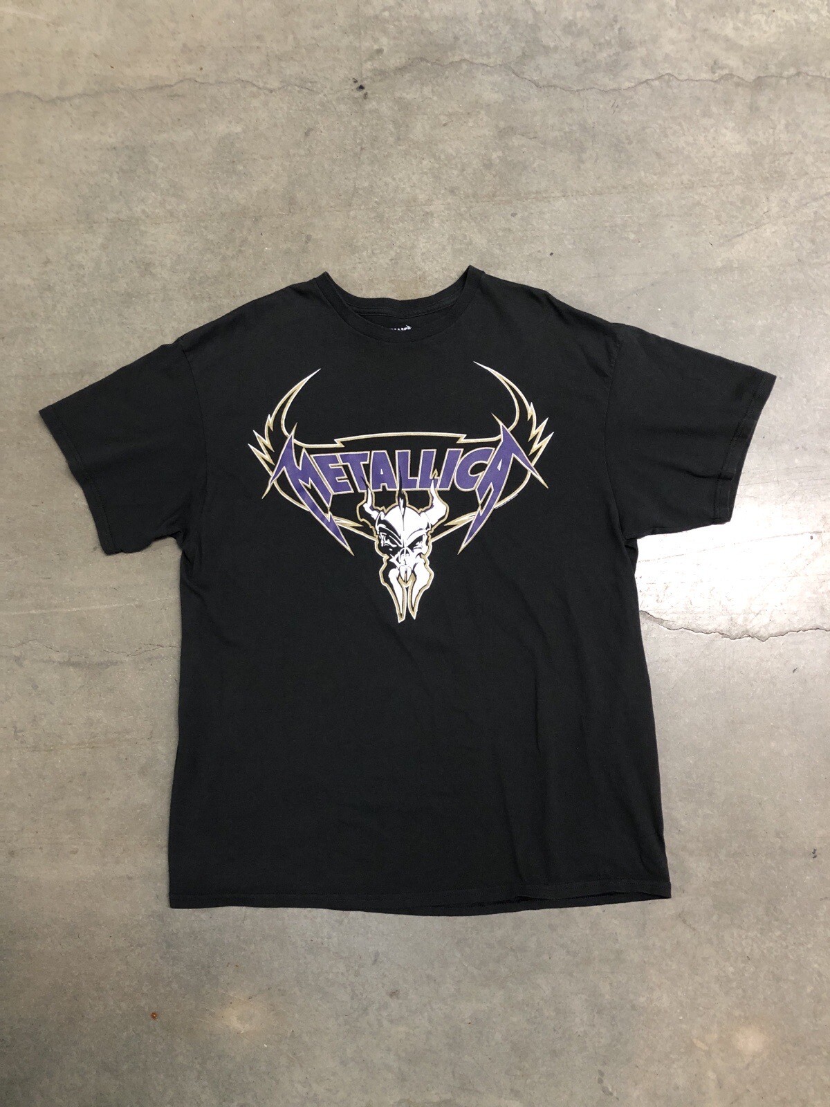 2017 Metallica Baltimore Ravens Style Graphic Metal B… - Gem
