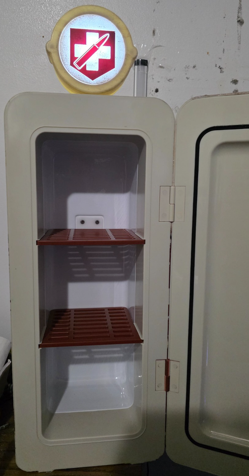 Juggernog Mini Fridge Call of Duty Black Ops 3 Juggernog Fridge (Fully ...