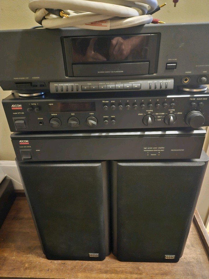 Adcom Vintage Hi-Fi System GTP-400, GFA 535 II, Philips CD 950 ...
