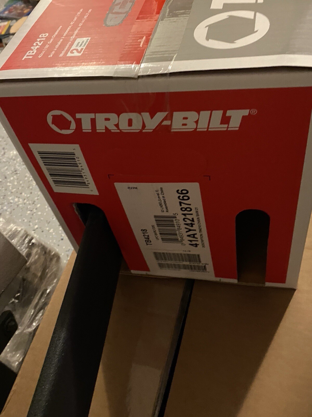 Troy-Bilt TB4218 42cc 2-Cycle 18 In. Gas Chainsaw 41AY4218766 Troy-Bilt ...