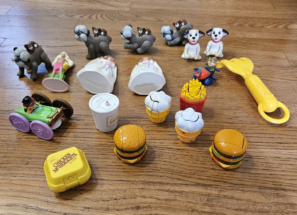 Lot Of 16 Pre-Owned McDonald's Toys Plus 3 Disney Toys | eBay