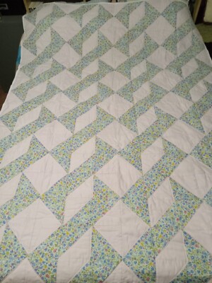 Pink and Flowers Climbing Vines Quilt | eBay