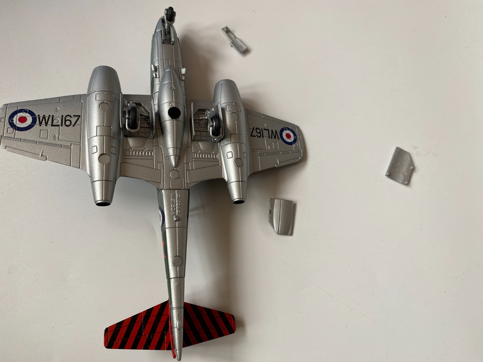 L281E Corgi AA35002 Gloster Meteor F.MK.8 601 SQN RAF Essex 1953 LTD ...