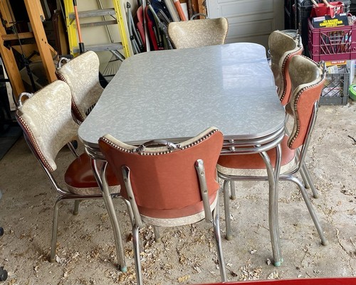 Vintage Red Formica Chrome Dinette Dining Kitchen Table, 6 Chairs, 2 ...