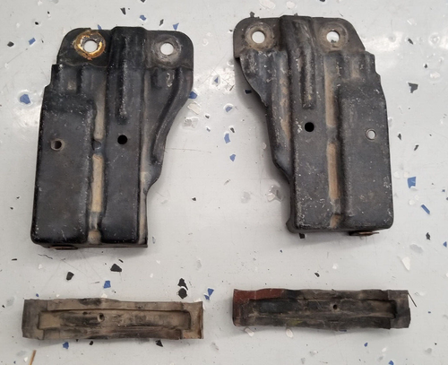 Upper Radiator Bracket Set 6.2L Diesel Square Body Chevrolet GMC C10 ...