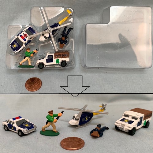 MICRO MACHINES SIZE MINIATURE SHERIFF POLICE CRUISER 2 FIGURES HUMMER ...