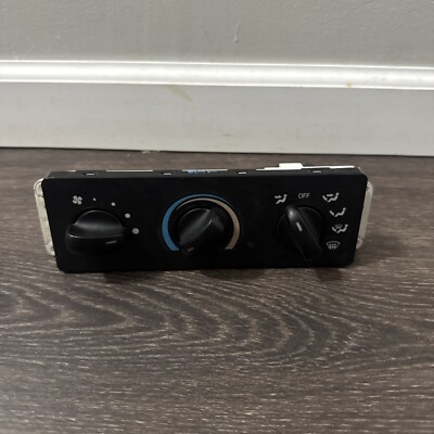 99-04 Ford F-250 F-350 & 99-05 Excursion OEM Climate Control Unit ...