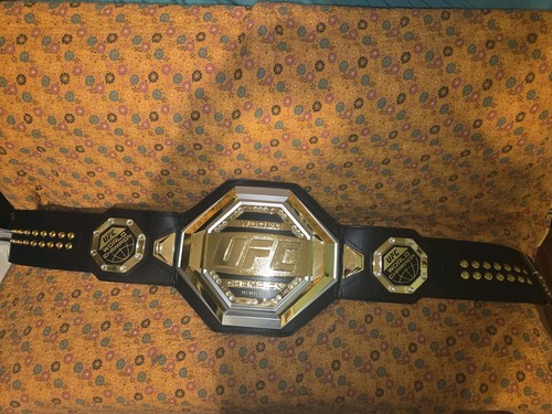 UFC Championship Title Belt "Commerative" PLASTIC PLATES Adult Size | eBay