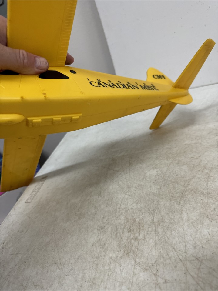 Canadian Mist DeHavilland Beaver Plane Model Scale with Decals For ...