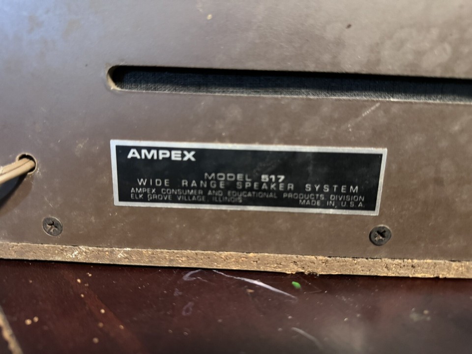 VNTG Ampex Brand Micro 87R Model AM/FM Radio/Cassette Player w/ Power ...