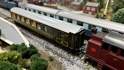 Hornby Railways R233 Pullman Brake Parlour Car '77' OO Scale | eBay ...