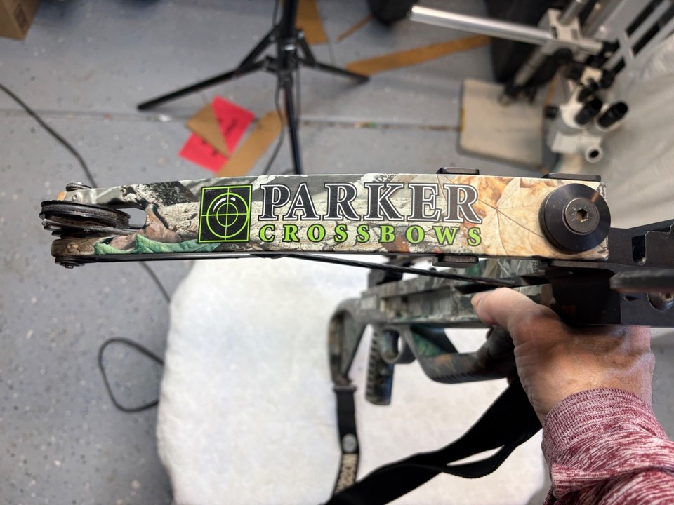 Parker Challenger Crossbow Scope 125-150Lb Camo, Very good condition ...