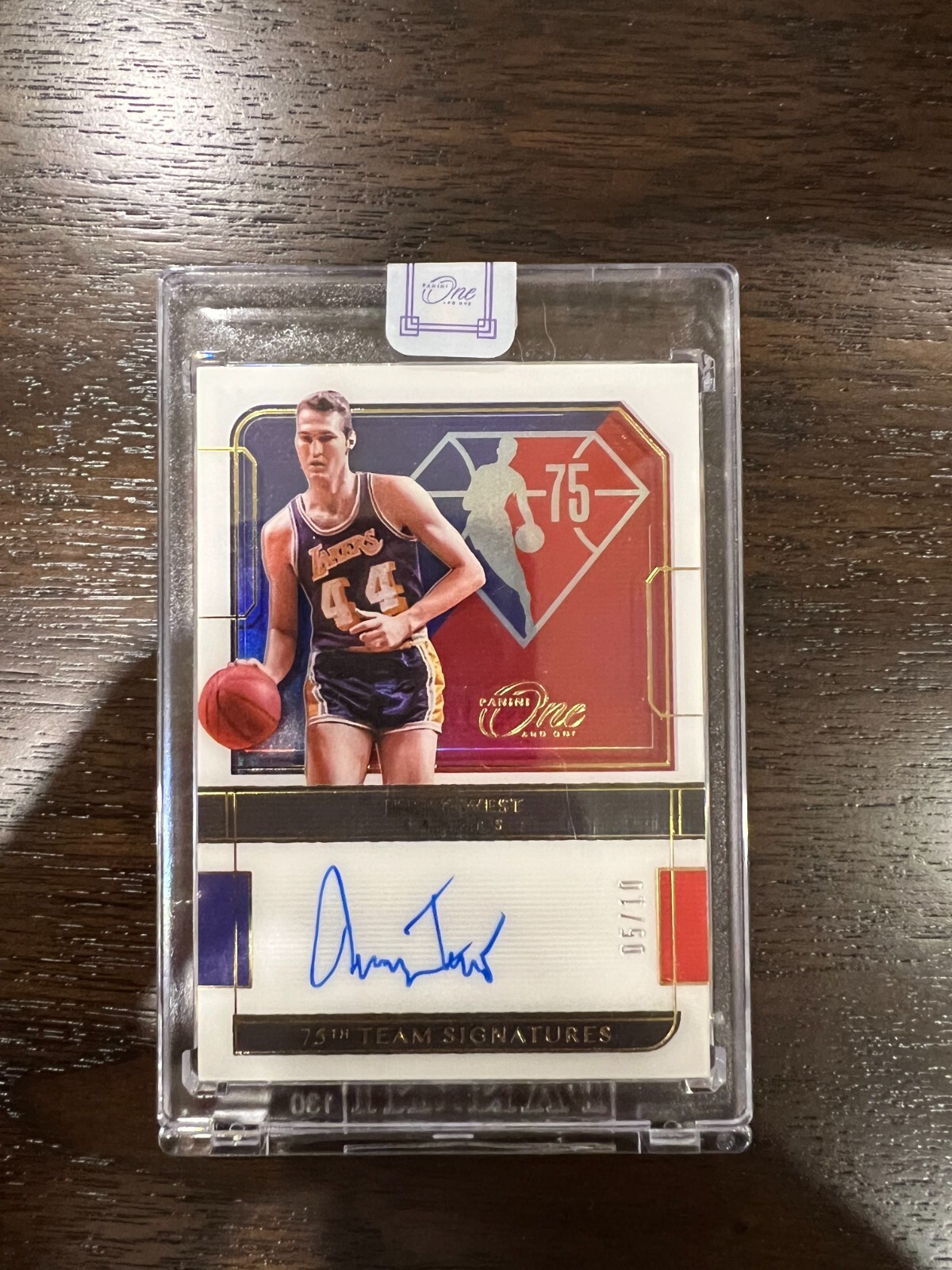 2021-22 Panini One and One - 75th Team Signatures Gold #75-12 Jerry ...