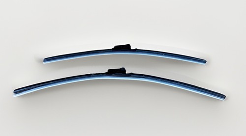 Set of Staggered 24" & 20" Silicon Blended Windshield Wiper Blade ...