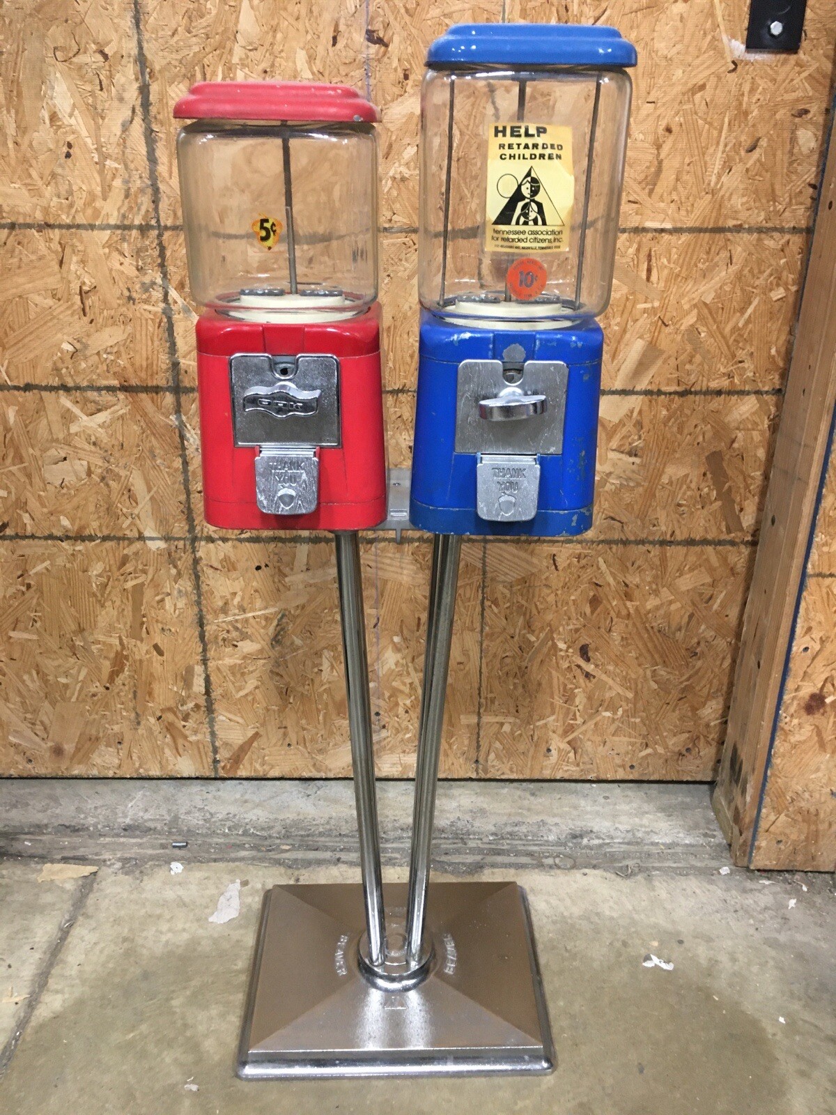 Chrome Beaver Stand for 1 or 2 Machines Northwestern Oak Etc Gumball ...