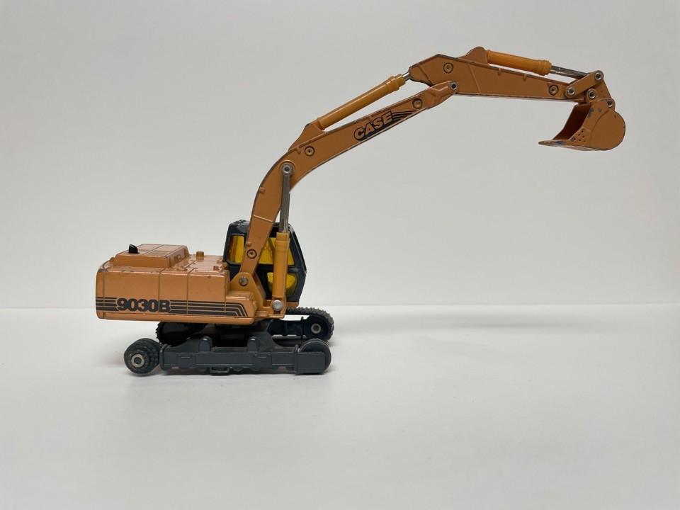 ERTL 1/50 Scale Case 9030B Excavator High Detail Replica | eBay