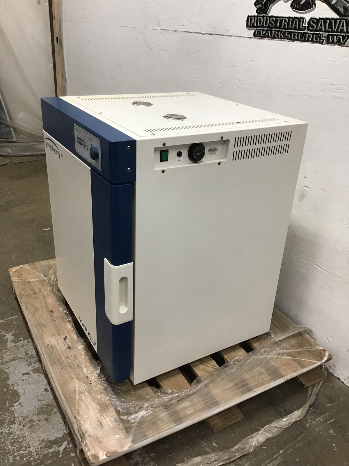 VWR Scientific Symphony Model 414004-550 Gravity Convection Oven for ...