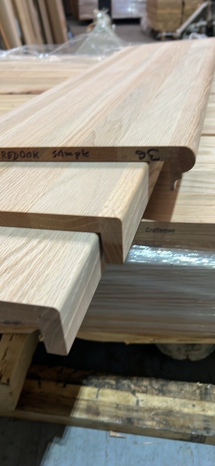 RetroCraft 11.25-in x 36 in Unfinished Red Oak No Return Stair Tread ...