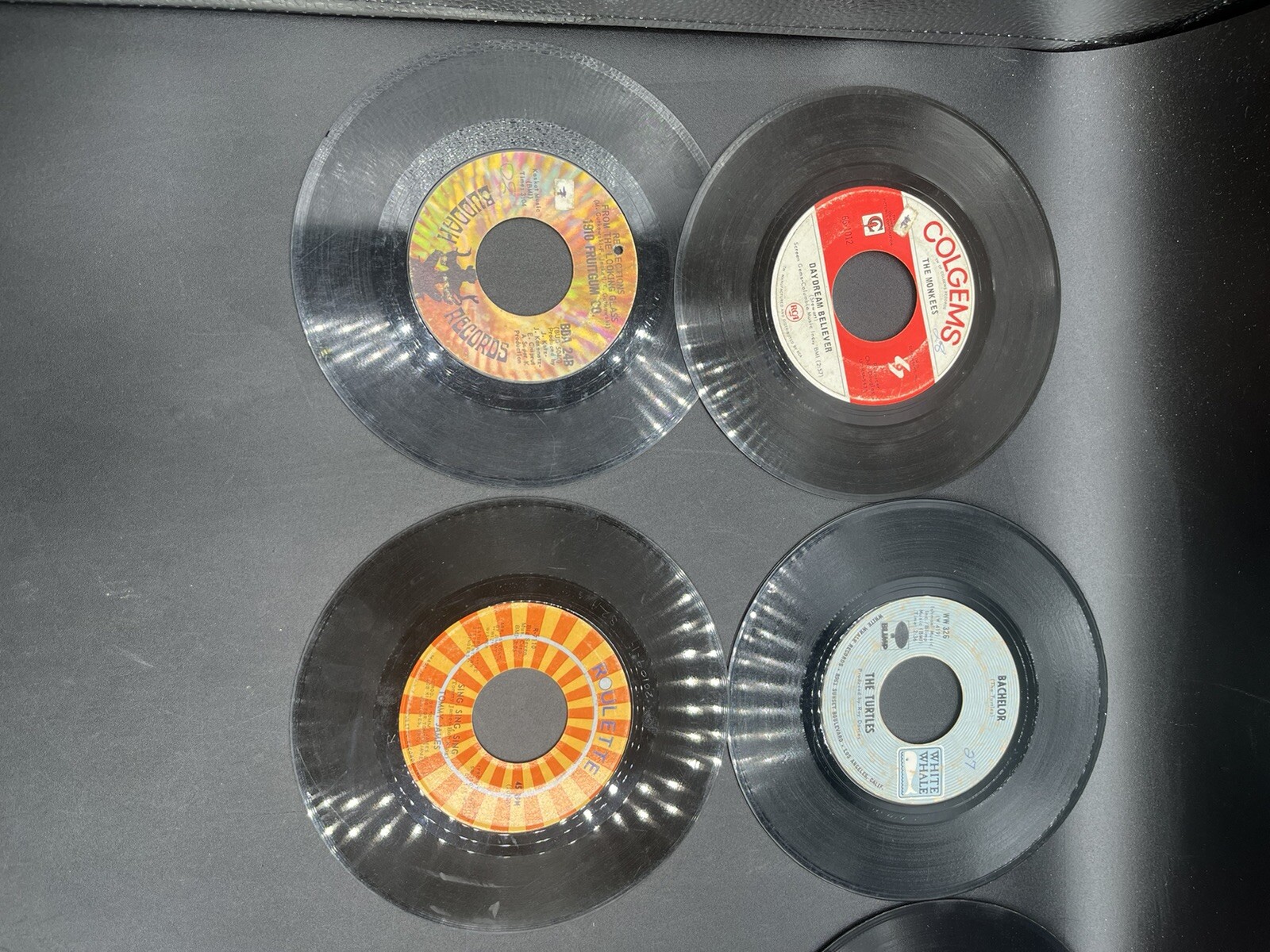 Lot of 18 Classic Pop 70’s Vinyl Records 45 RPM Etc J Denver, Turtles ...