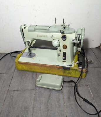 Repair - Vintage Singer Sewing Machine 319W 319 - Green | eBay