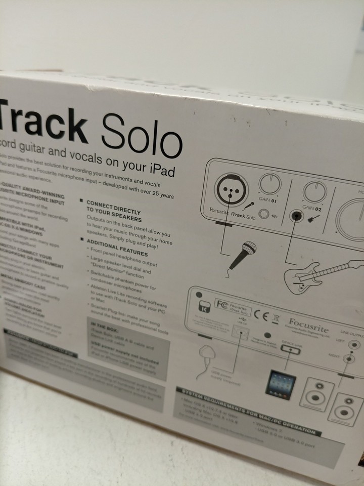 Focusrite iTrack Solo USB Audio Interface with Box and Cable for iPad ...