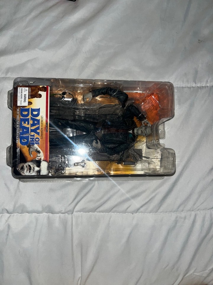 Amok Time Monstarz Day of the Dead “Bub” Deluxe Action Figure | eBay