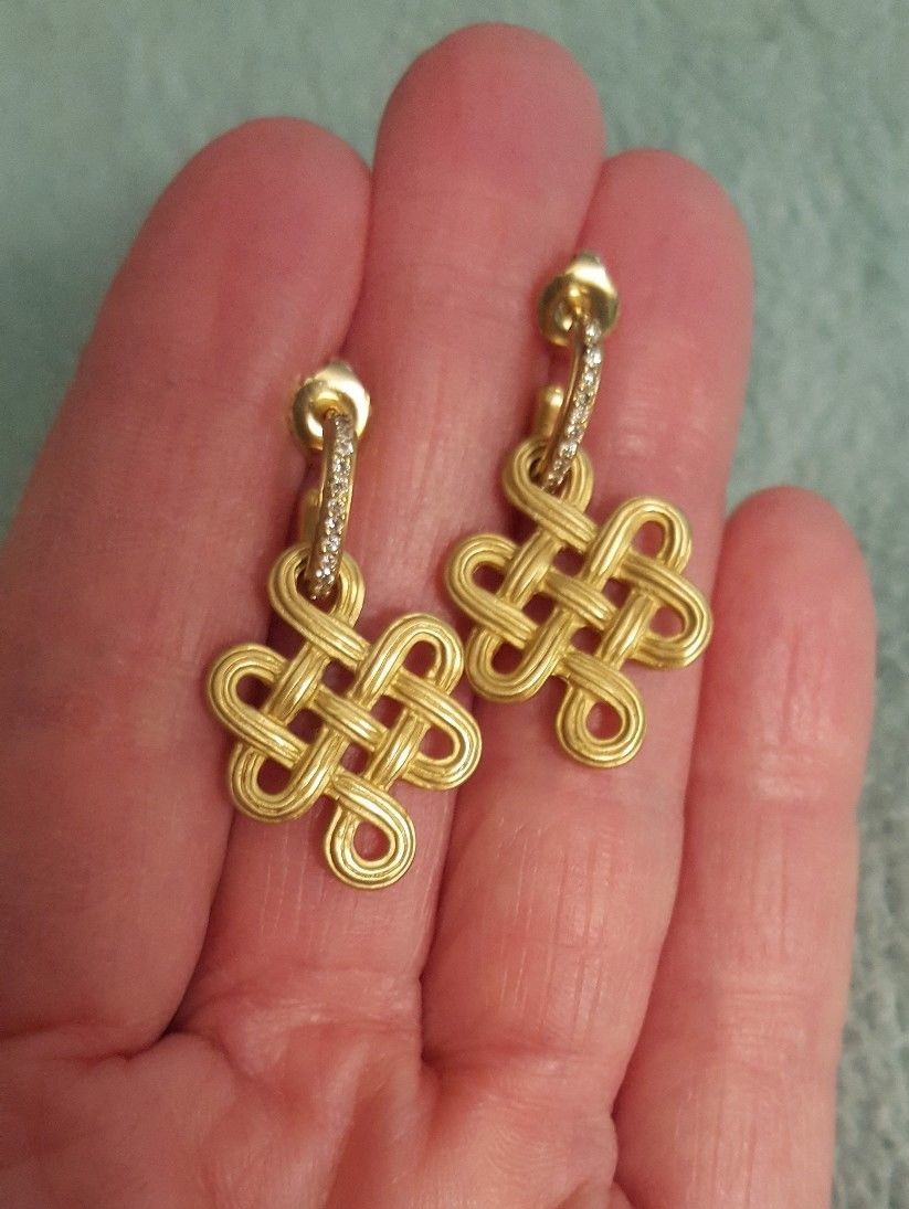 Designer Slane & Slane Solid 18k Yellow Gold Diamond Eternity Knot ...