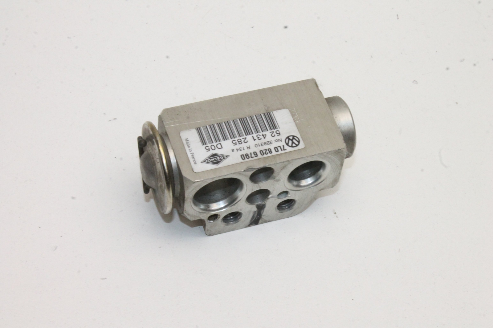 AUDI Q7 4L 3.0 TDI quattro Air Conditioner Expansion Valve 7L0820679D ...