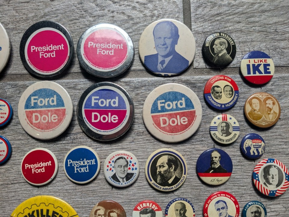 Lot of 84 CAMPAIGN BUTTONS/Pins - NIXON - REAGAN - BUSH - FORD - UAW ...