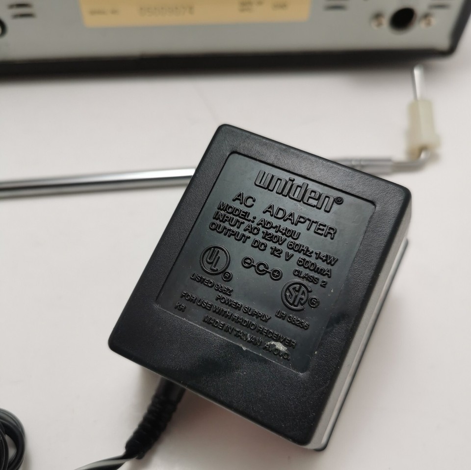 Uniden Bearcat 210XLT 40 channel radio scanner - FOR PARTS NOT WORKING ...