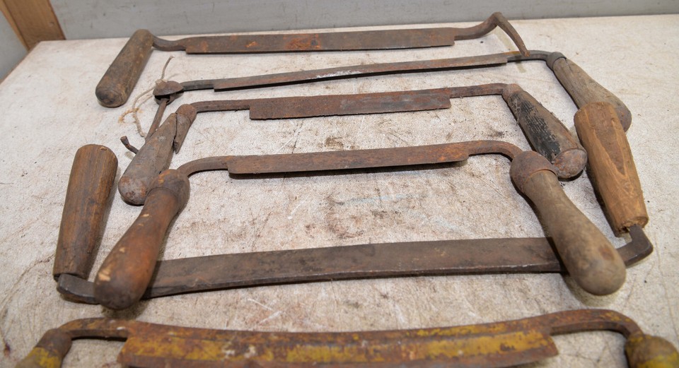 7 antique Draw knives spoke bark shave collectible woodworking knife ...