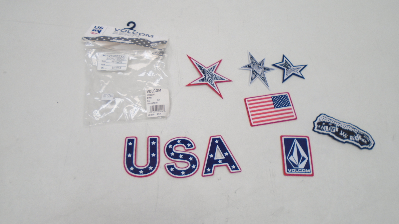 VOLCOM USST PATCH SET (9 PIECES) J6702202 BLUE/RED/WHITE/BLACK | eBay