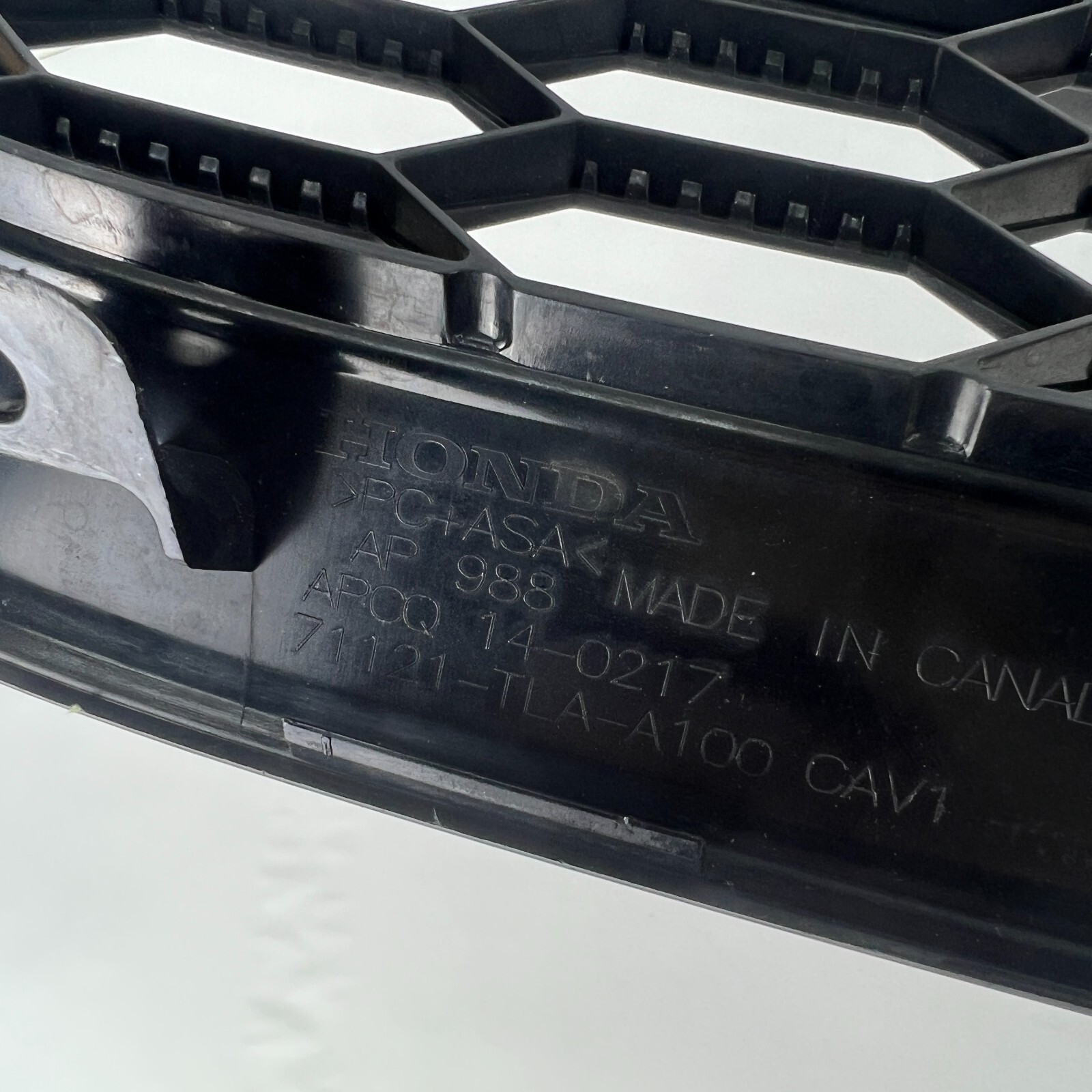 OEM 2017 2018 2019 Honda CR-V Front Upper Grille w/ Chrome Molding ...