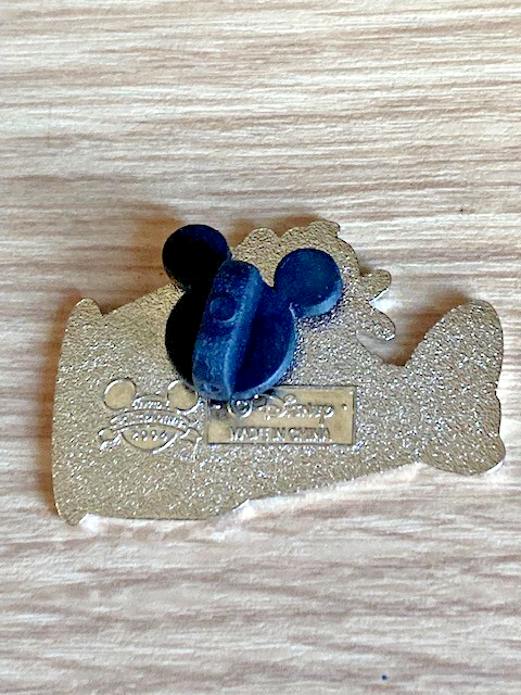 DISNEY WDW TRAVEL COMPANY PILOT GOOFY IN AEROPLANE PIN | eBay