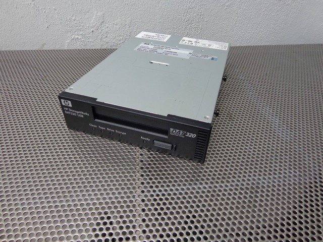 HP StorageWorks DAT 320 USB Internal Tape Drive - ( 160 GB / ) DAT-320 ...