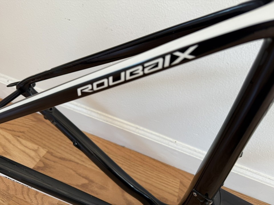 Specialized S-Works Roubaix 54cm Frame Carbon Disc Frameset Future ...