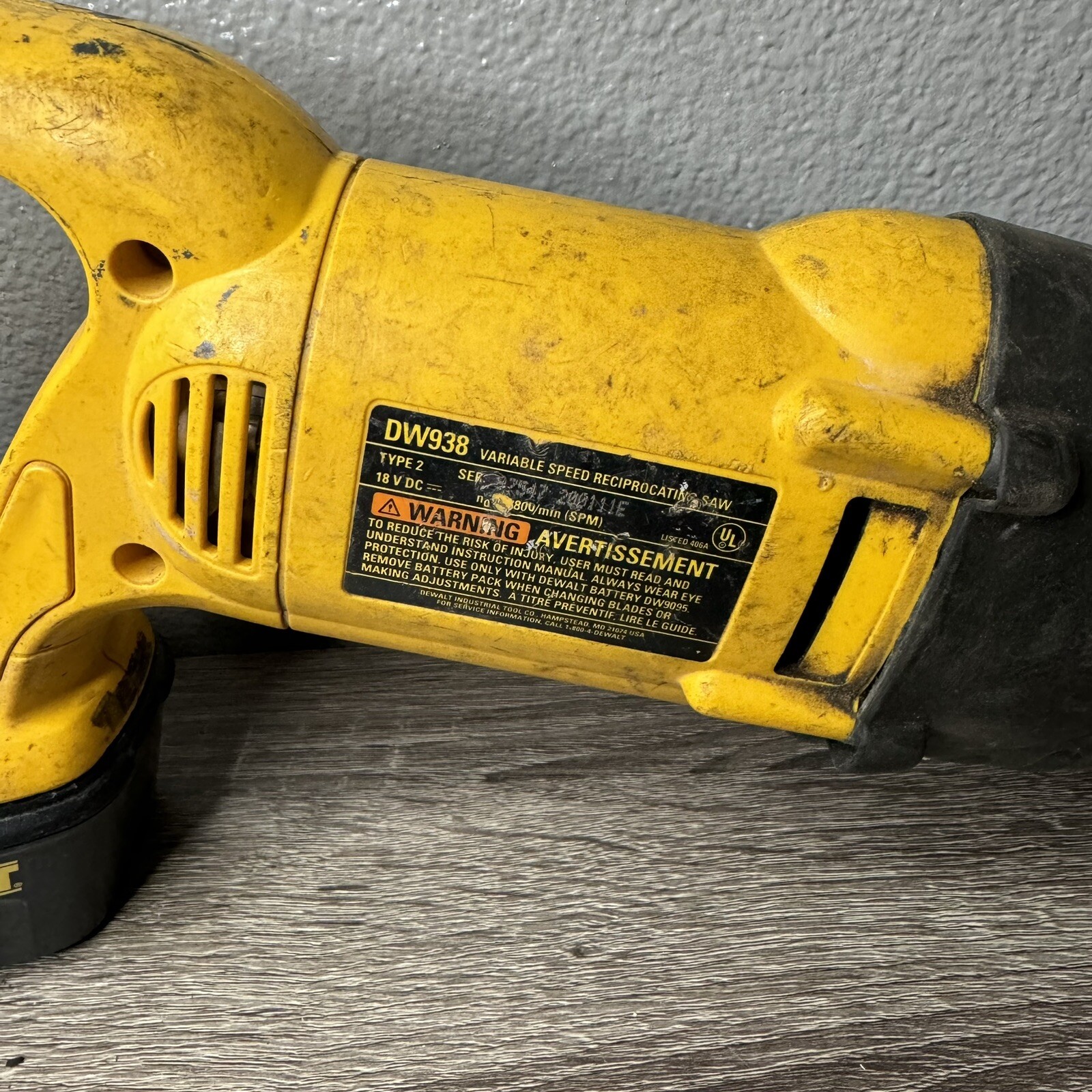DeWalt DW938 18V Volt Variable Speed Cordless Reciprocating Saw W Battery Charer | eBay