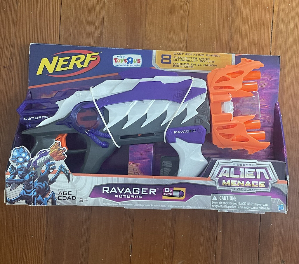 *NEW* NERF - Alien Menace - Ravager Dart Gun - Toys R Us Exclusive | eBay