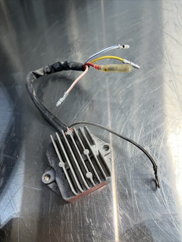 1980 80 SUZUKI GS550 GS 550L 550 L MOTORCYCLE BODY ELECTRIC VOLTAGE ...