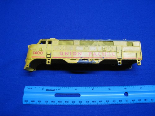 HO Scale Varney Union Pacific F3 Diesel Engine Shell - For Parts | eBay