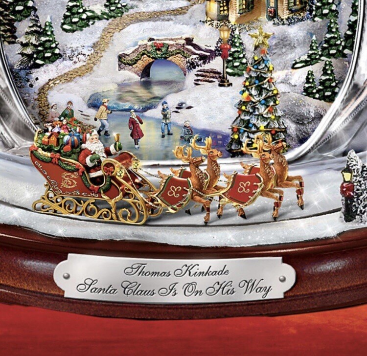 Bradford Thomas Kinkade Santa Claus Tabletop Crystal: Santa Claus is On ...
